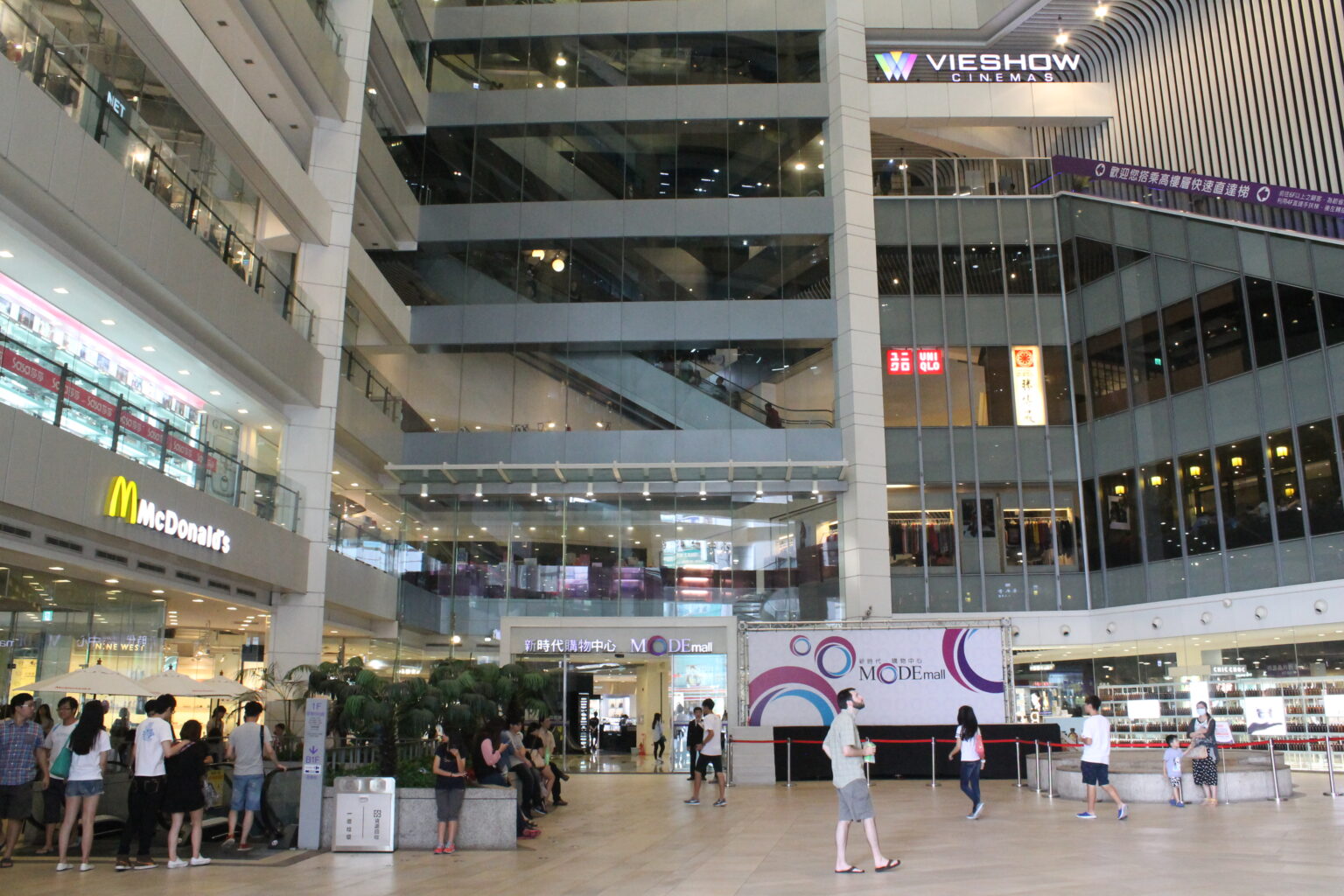 Taichung: Best Things to Do, Places to Visit, Food Guide